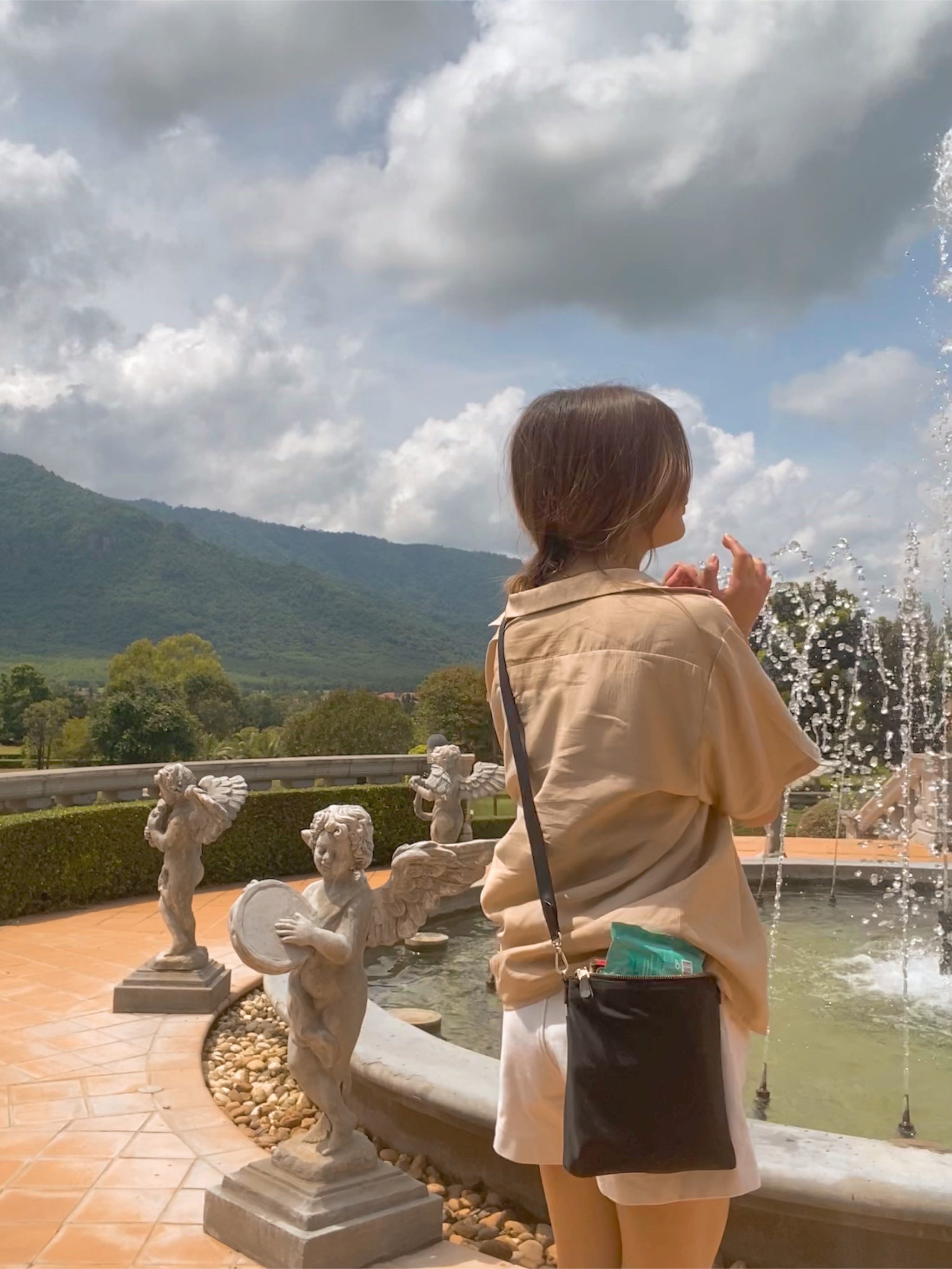 Kate BNK48. Check out these amazing videos! - iAM48 Official Application