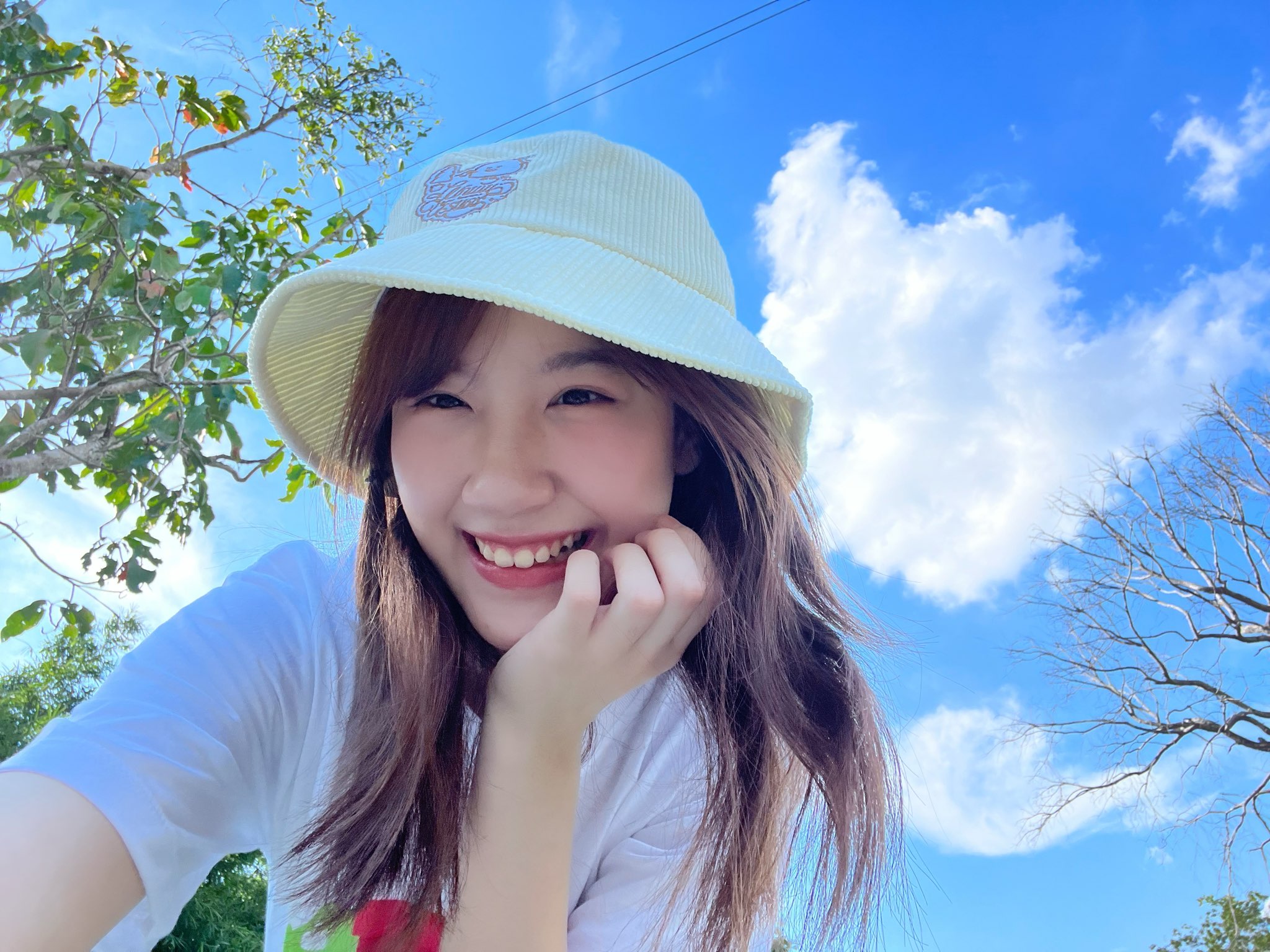 Champoo CGM48. Check out these amazing videos! - iAM48 Official Application