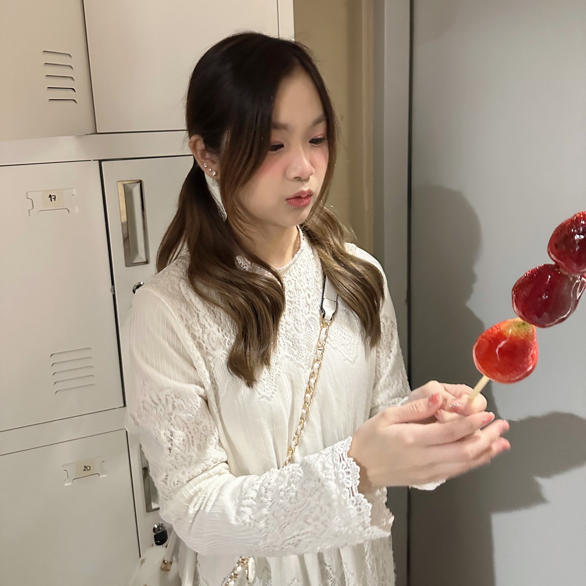 Milk CGM48. Check out these amazing videos! - iAM48 Official Application