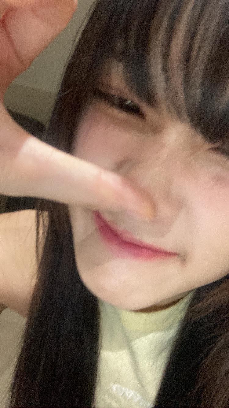 Prae CGM48. Check out these amazing videos! - iAM48 Official Application