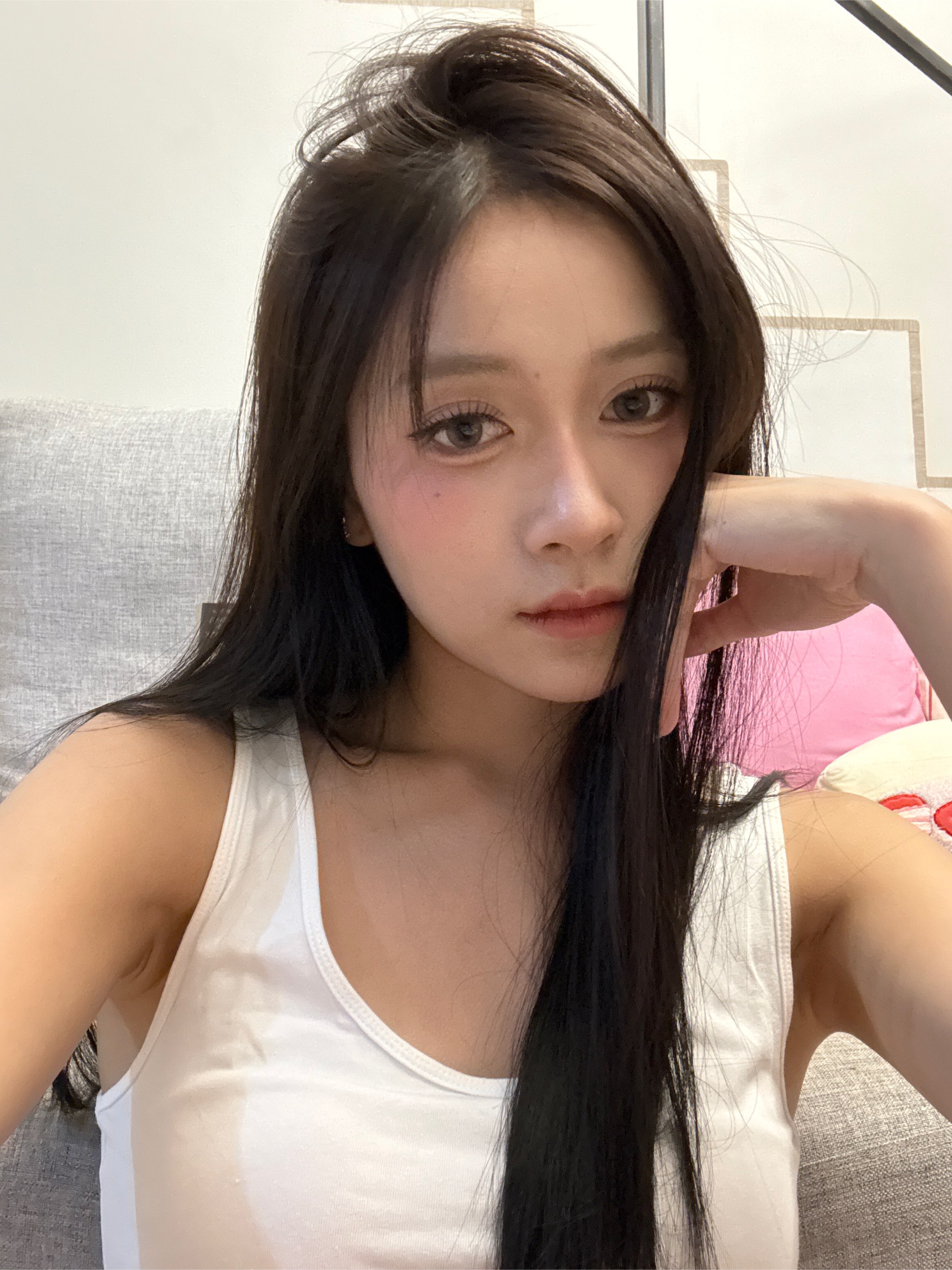 Hoop BNK48. Check out these amazing videos! - iAM48 Official Application