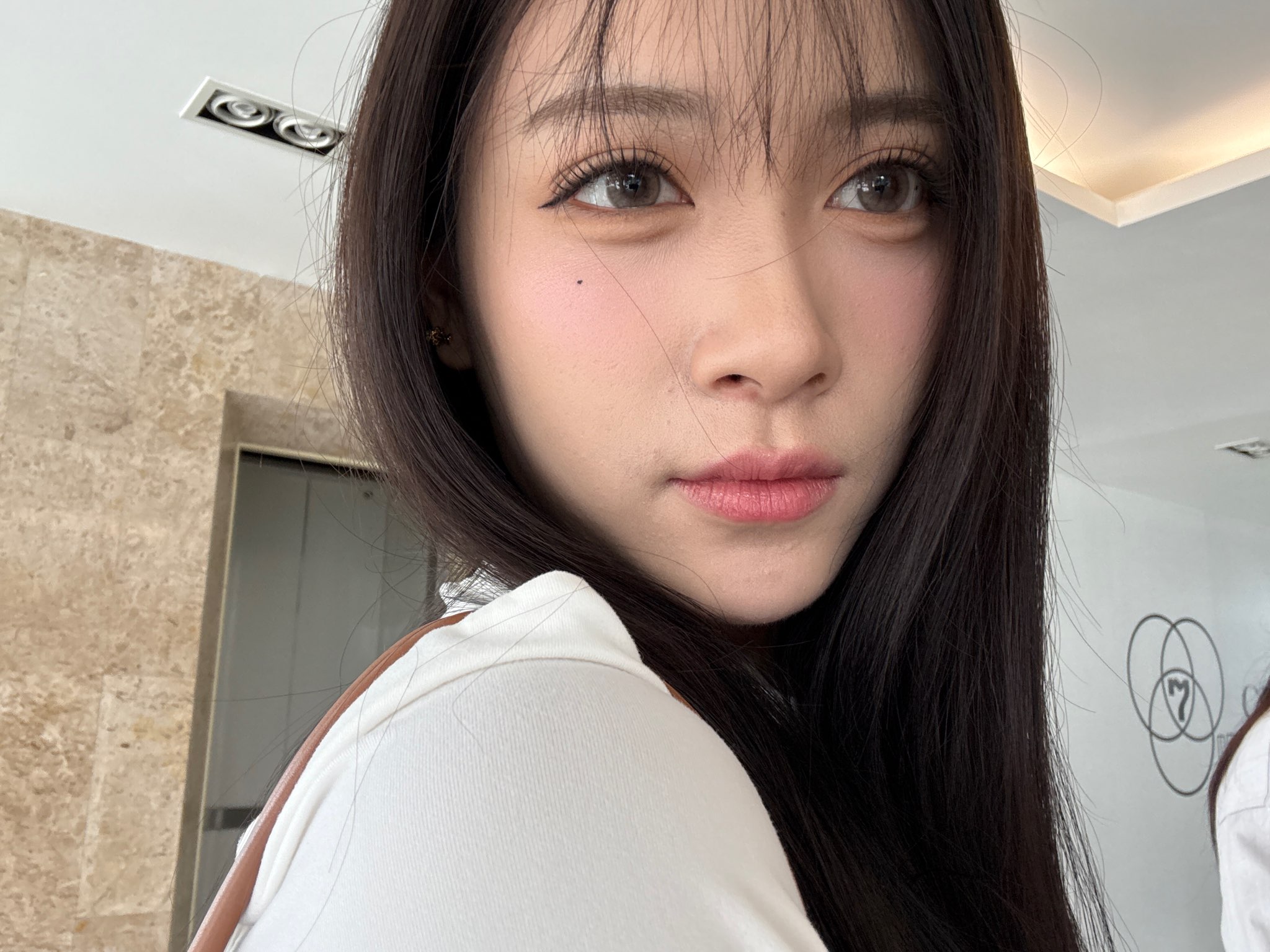 iAM48 Official Application