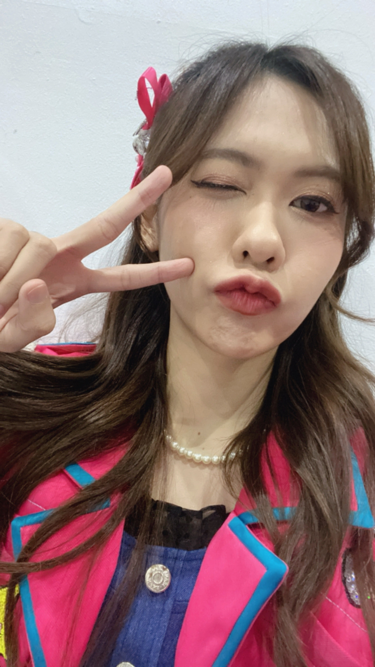 Check out Noey 's live! - iAM48 Official Application