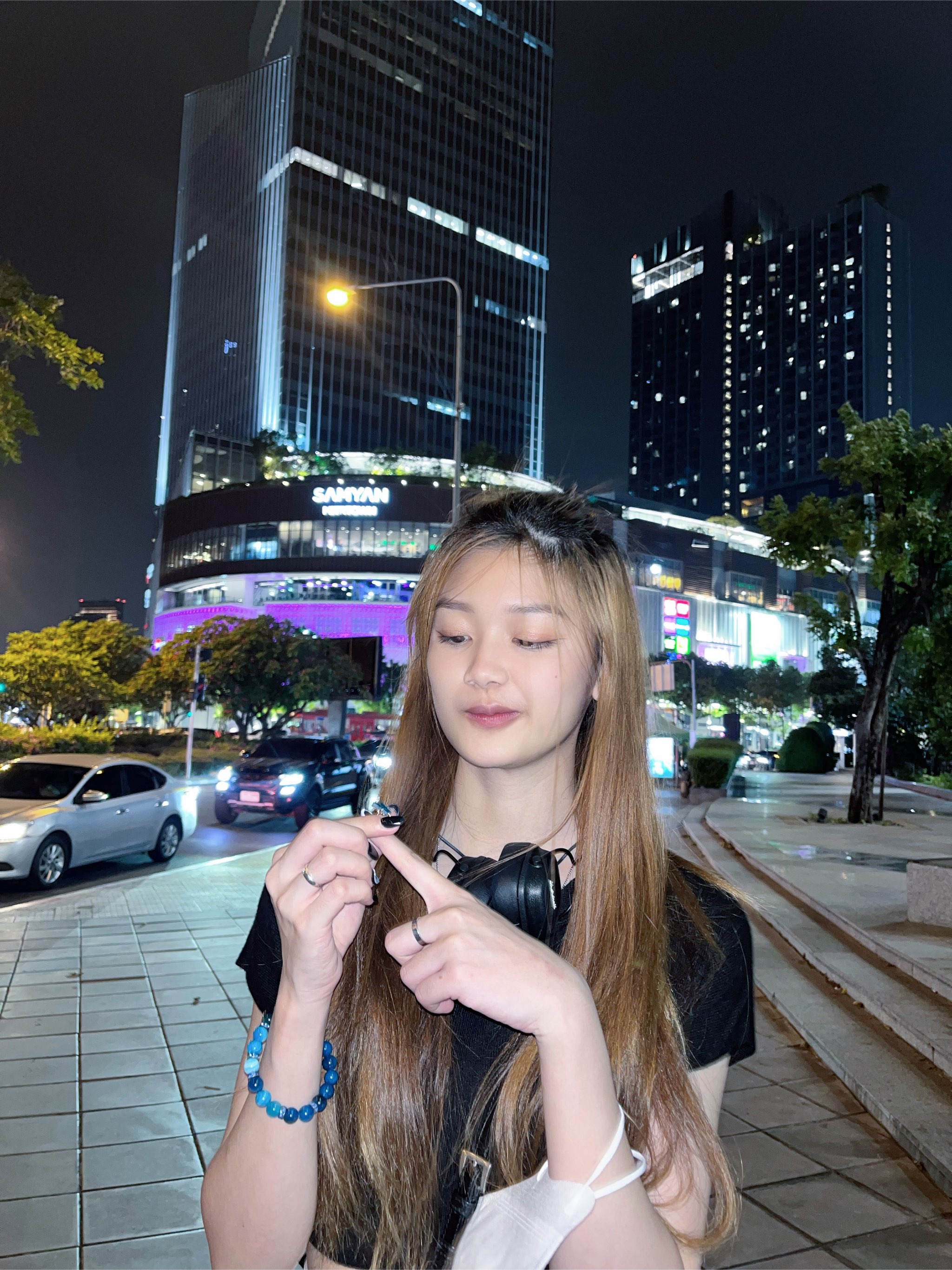 Check out Nene 's live! - iAM48 Official Application