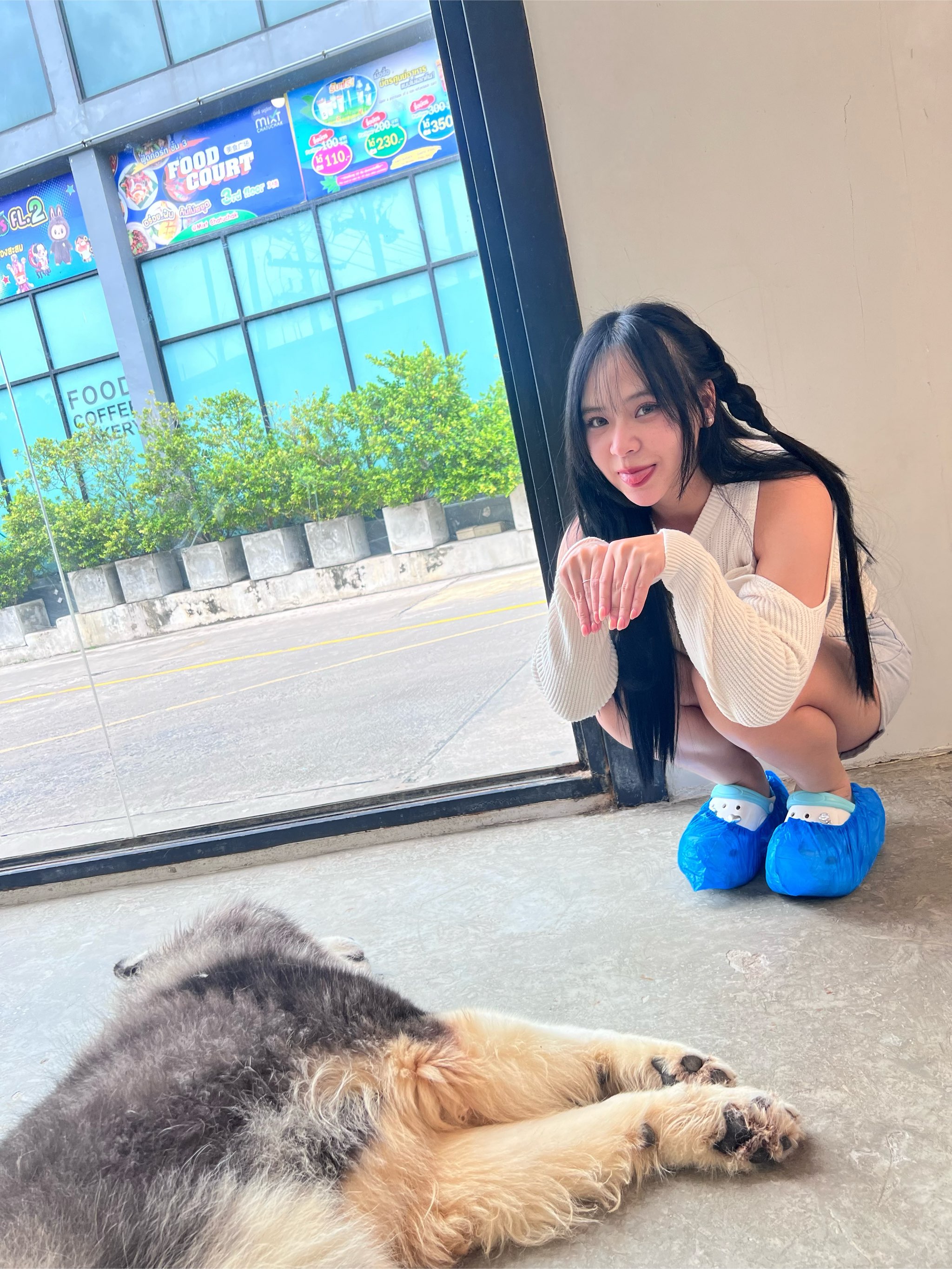 Check out Meen 's live! - iAM48 Official Application